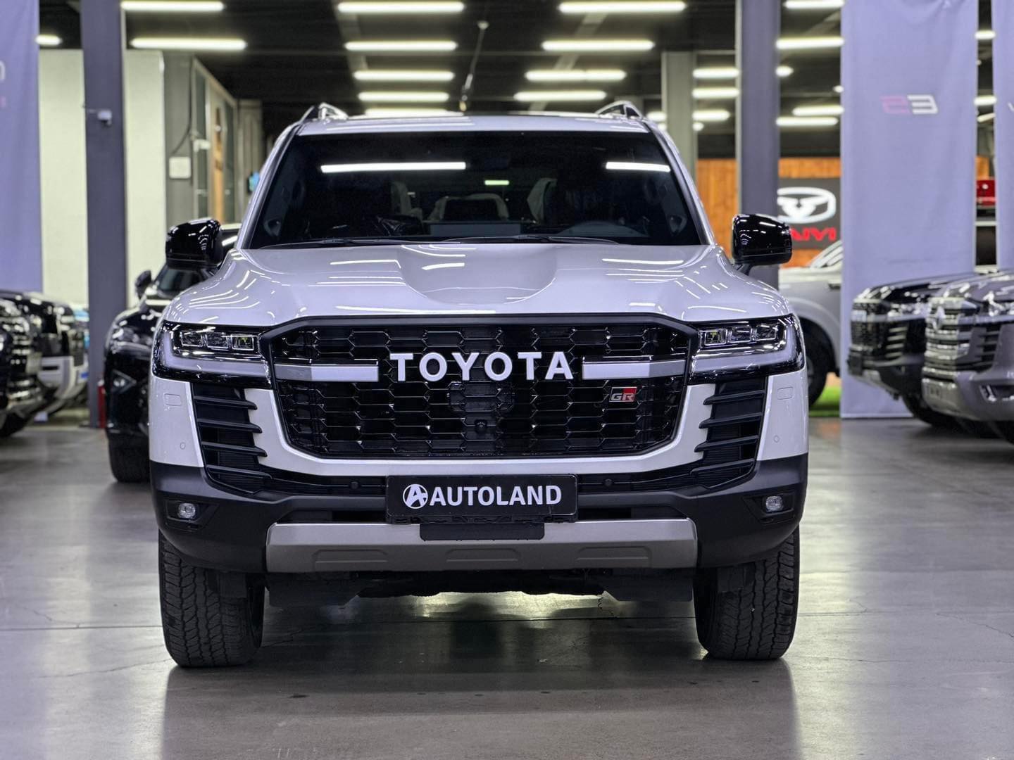 2024 Toyota Land 300 | Үнэ: 345 сая