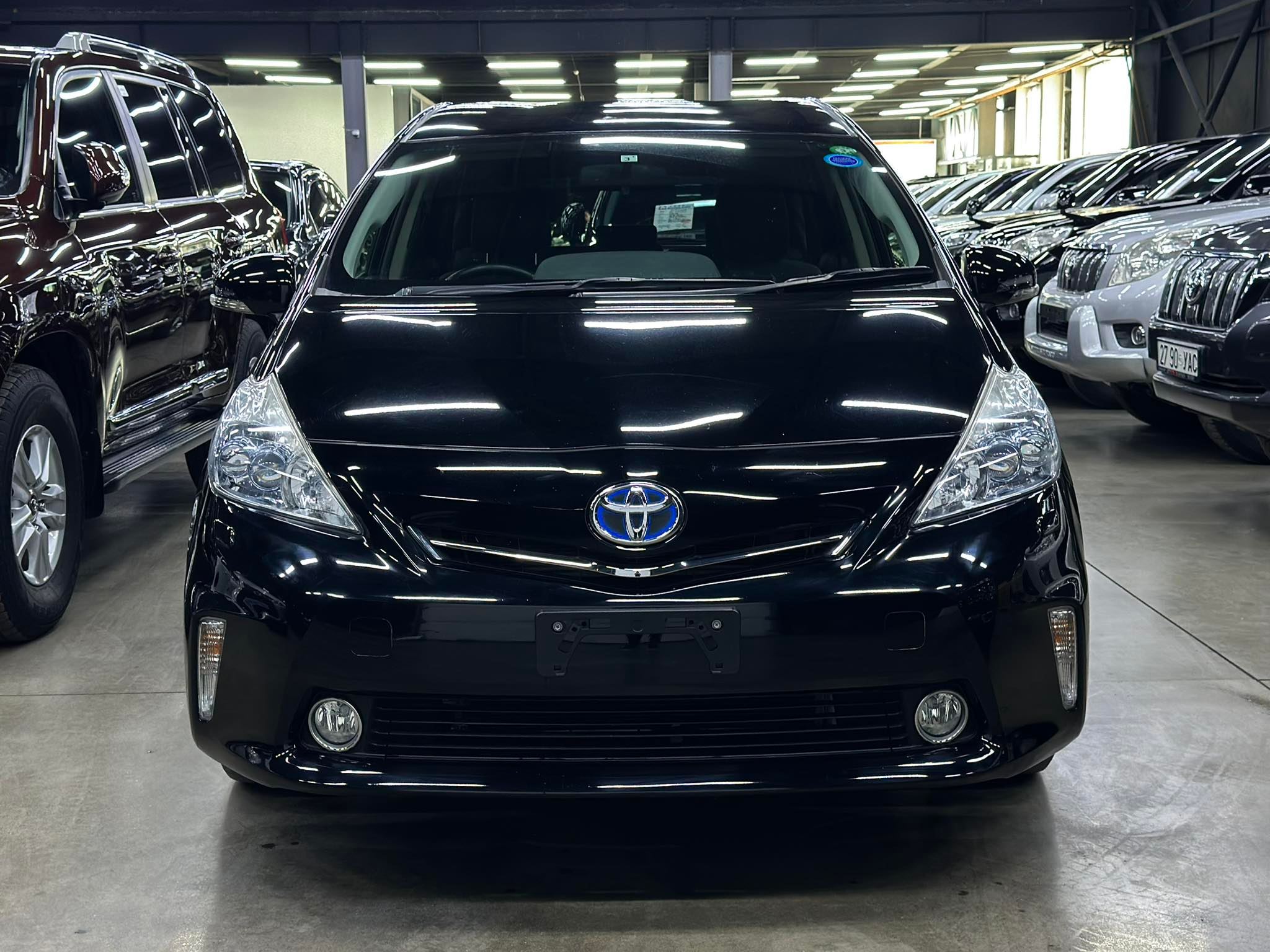 2013 Toyota Prius 40 | Үнэ: 33 сая