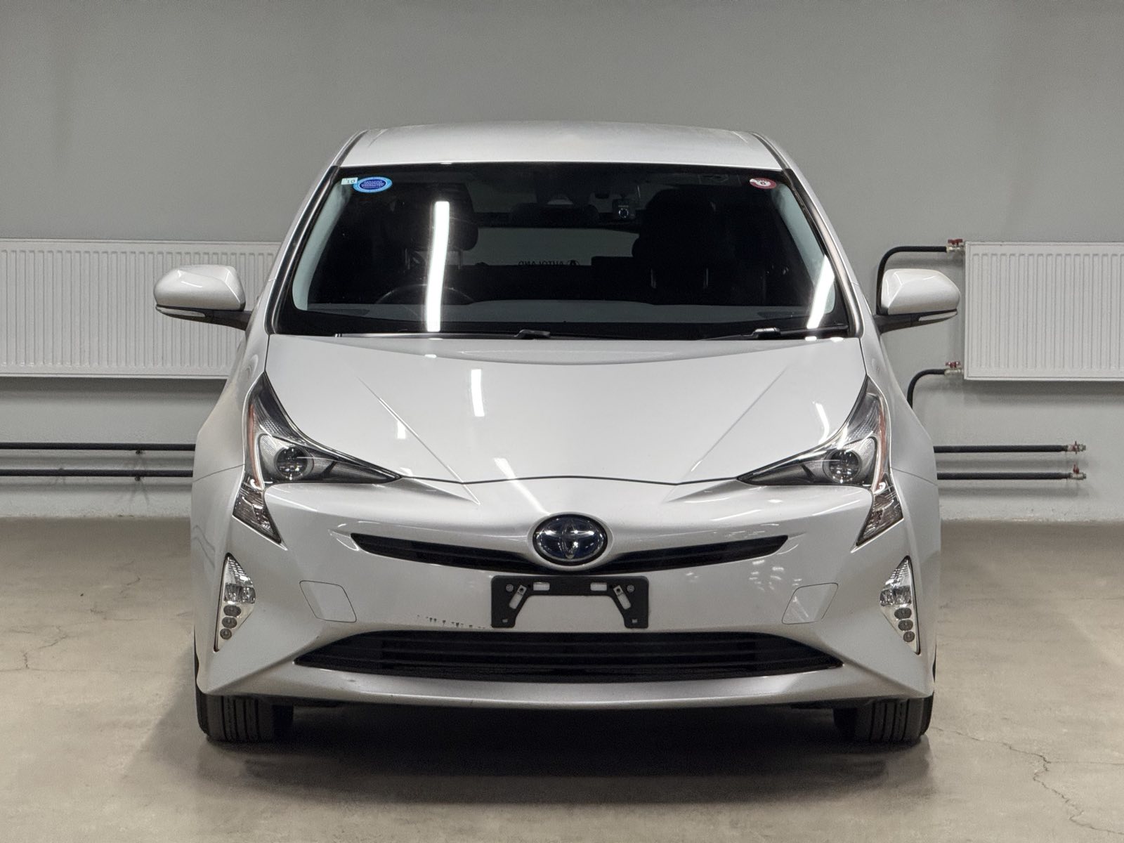 2016 Toyota Prius 55 | Үнэ: 36 сая