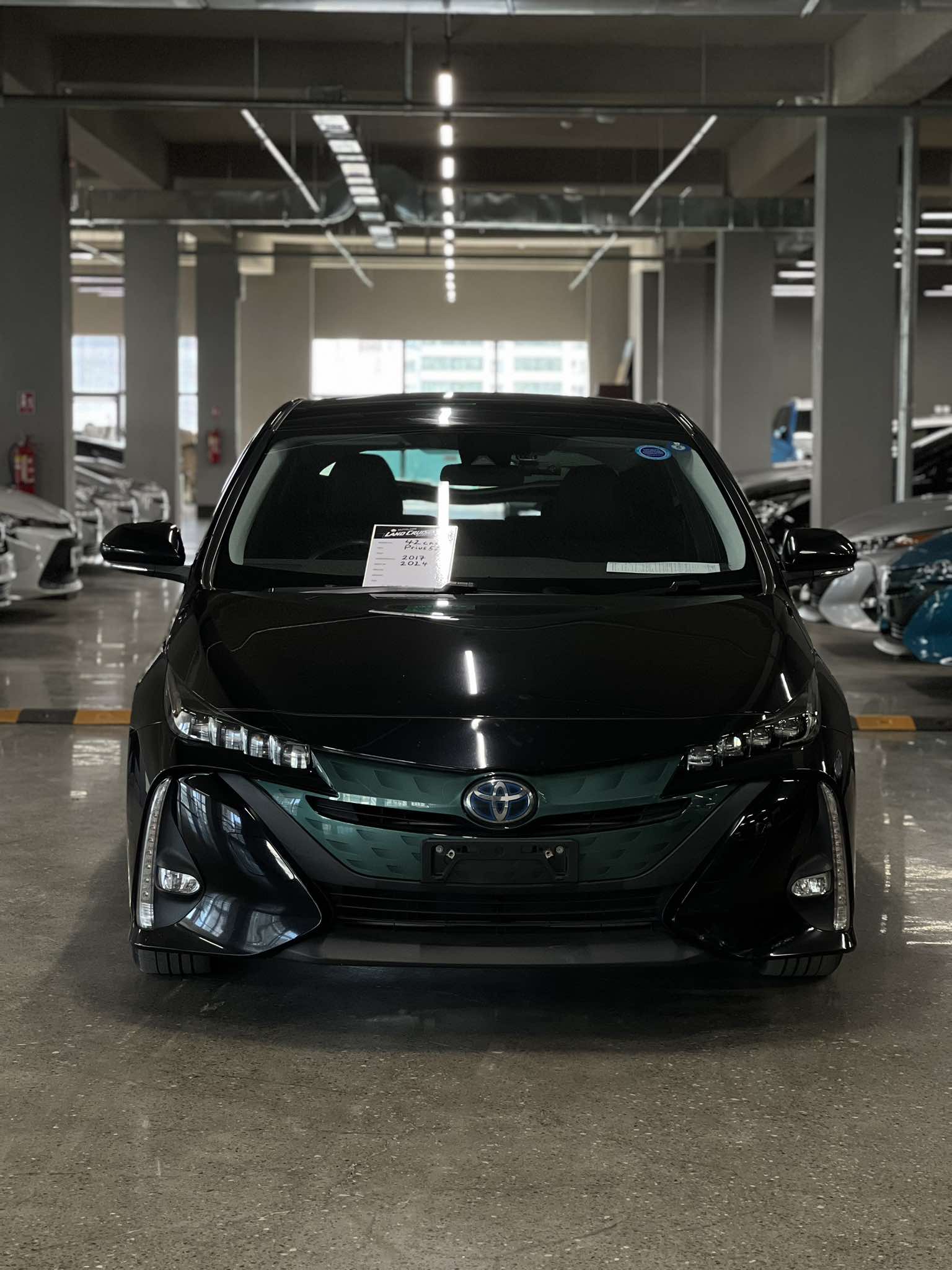 2017 Toyota Prius 52 | Үнэ: 40 сая