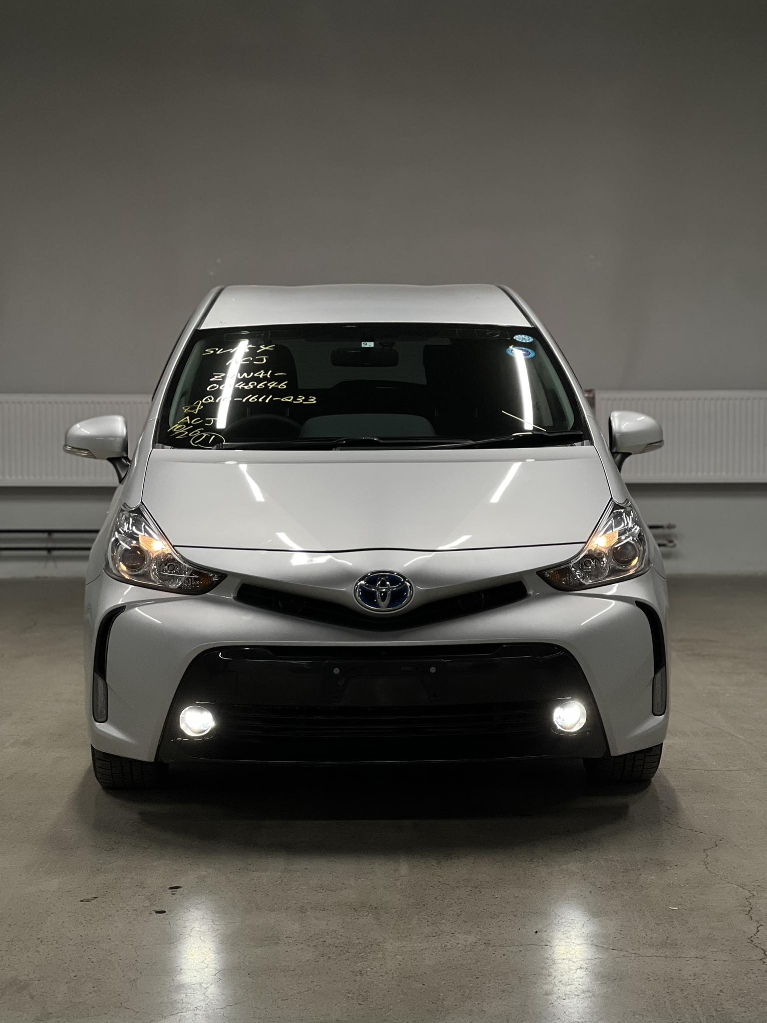 2016 Toyota Prius 41 | Эхлэх үнэ: 0